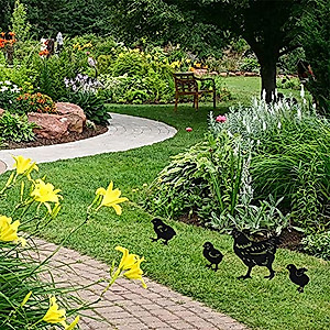 4Pcs Chicken Yard Art Metal Stakes, Garden Insert Hen Sculpture Ornament, Metal Chicken Shape Statue, Chicken Family Lawn Silhouette Garden Art (Black)
