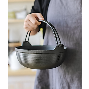 GFHVDC Cast Iron Nabe Sukiyaki Nabemono Hot Pot Outdoor Stove Steamer Cookware Stew Pot Japanese Nabe Pot Iron Pot Cast Iron Cooking Pot Hiking Cookware Small Hot Pot Outdoor Pot,1.7L