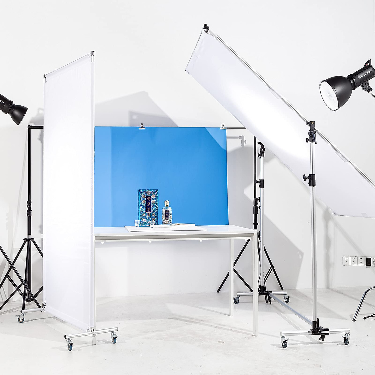 AMBITFUL Scrim Photography Studio Solutions Diffusion 145cm x 200cm / 57in x 78.7in Sun Scrim - Collapsible Frame Diffusion Reflector Kit (1PCS) (Translucent/White)