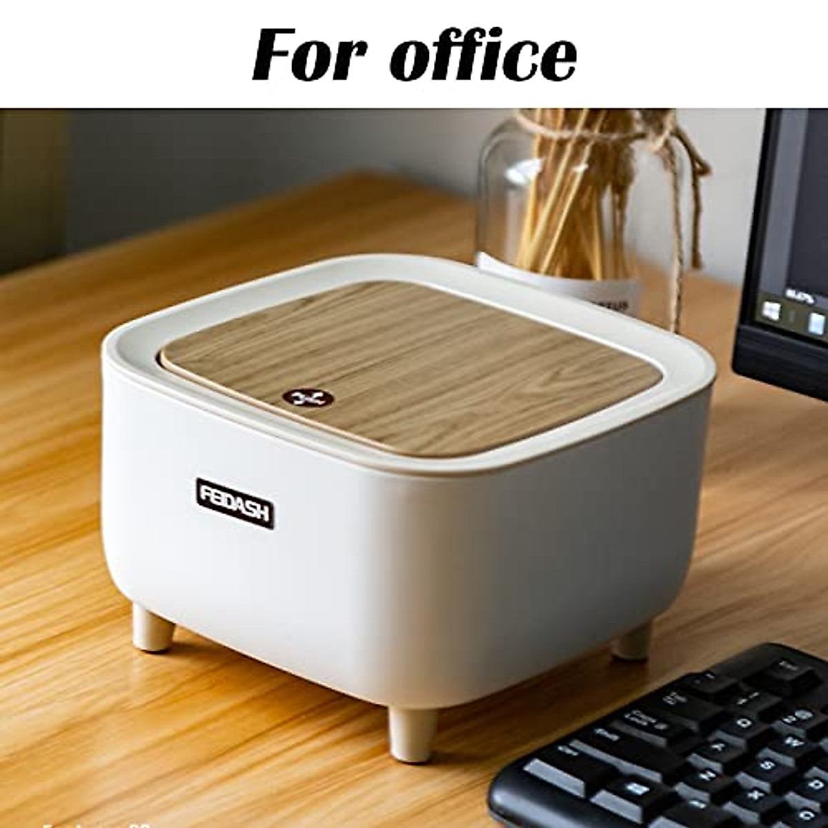 URALFA Mini Countertop Trash can，Mini Desktop Wastebasket with Lid，Tiny Garbage Can for Office,Bathroom Vanity, Desktop, Tabletop or Coffee Table,0.5 Gallon White Square Wastebasket