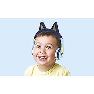 eKids Bluey Bluetooth Headphones for Kids, Wireless Headphones with Microphone Includes Aux Cord, Volume Reduced Kids Foldable Headphones for School, Home, or Travel