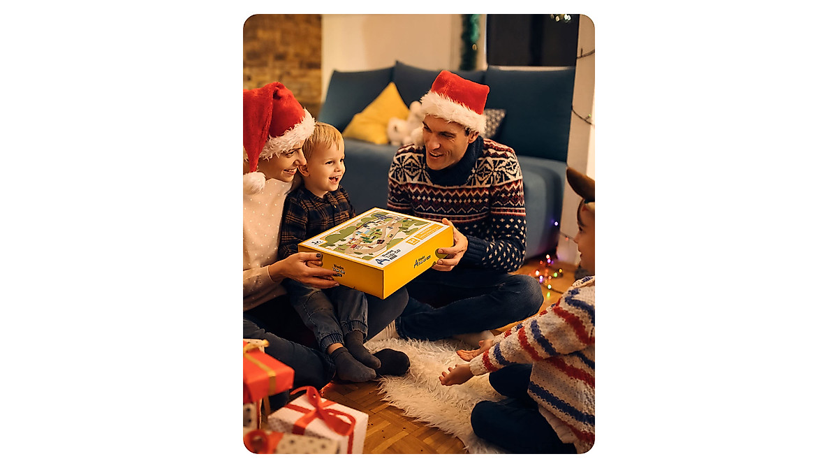 SainSmart Jr. 60-Piece Wooden Train Set for Toddlers
