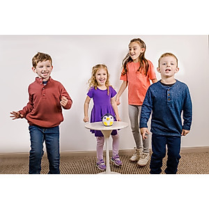 Blue Orange Games Freeze Dance with Chilly Fun Interactive Children Game - Educational Penguin Music and Dance Game 1 to 4 Players for Ages 4+, Small