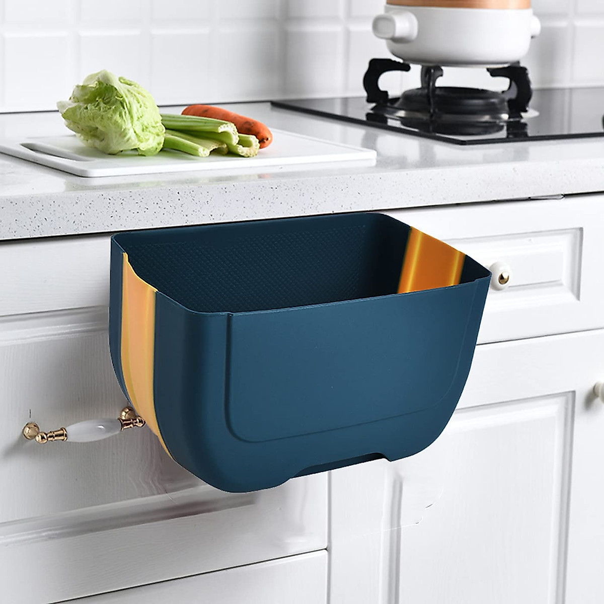 Hanging Kitchen Trash Can,Foldable Waste Bin for Kitchen,Hanging Folding Mini Trash Can for Kitchen Cabinet Door,Collapsible Hang Small Plastic Garbage Can for Cabinet/Car/Bedroom/Bathroom 3L(Blue)