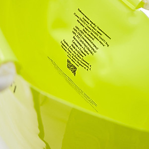 Designer Plastic purses and handbags - Vynyl Clear Transparent Bag - PVC Bags clear Purse - Waterproof Designer Clear Handbags - Bolsa Trasparente de Mujer (Yellow Sun Shine)