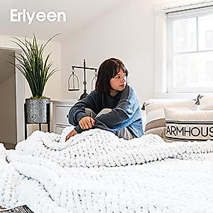 ERLYEEN Chunky Knit Blanket Throw Chenille Cable Handmade Chunky Knit Throw Blanket Warm Soft Cozy for Bed Chair Sofa Best Gift,White 40"x40"（Single Sofa）