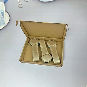 Prriudy 3 Pack Leather Towel Clips Bath Towels Hooks with Magnets Kitchen and Bathroom Accessory (Champagne, 3 Pack)