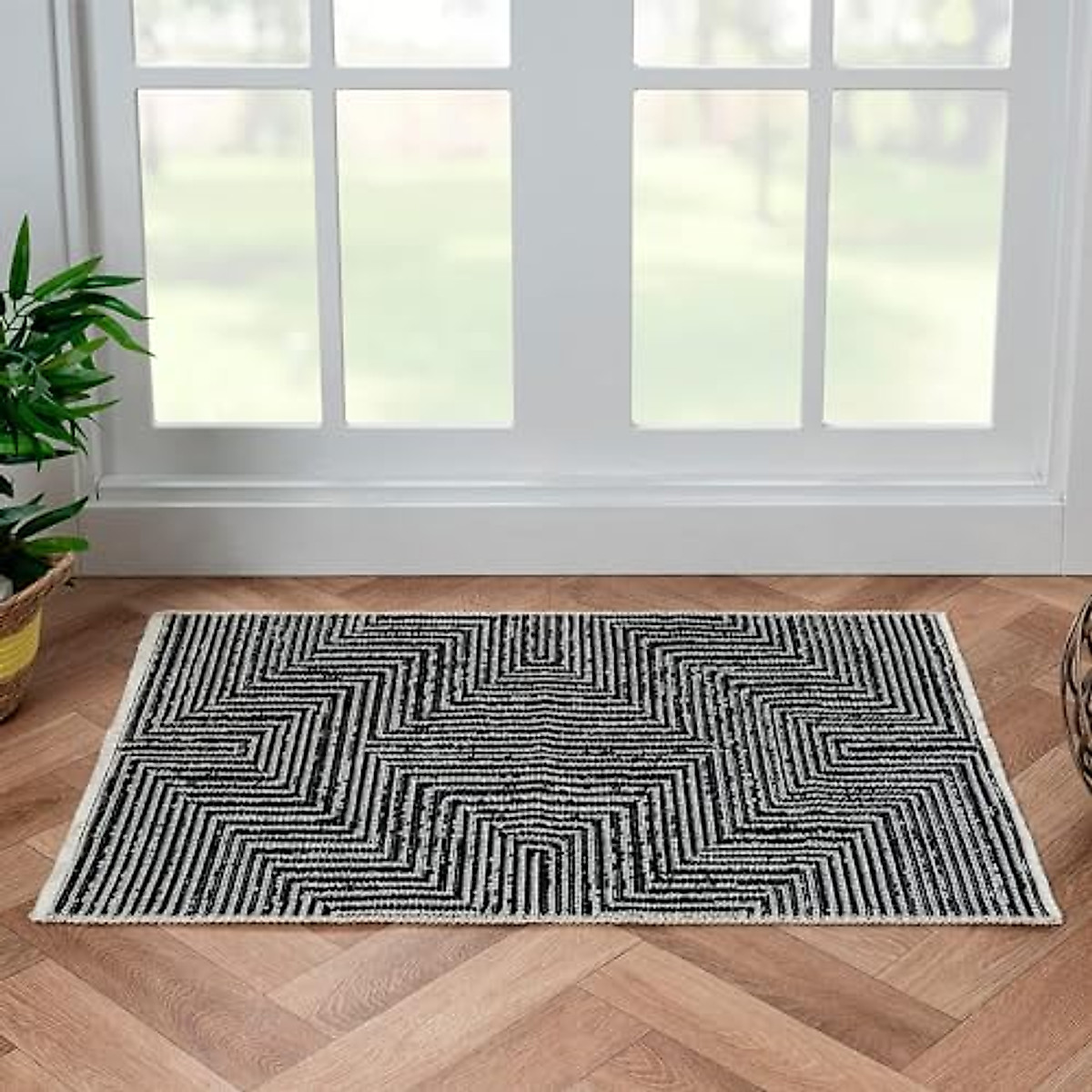 Indigo Ink - Washable Area Rug, Stain Resistant, Easy to Clean, Black/White Geometric Boho Decor, Dorm Room Essentials, for Living Room, Bedroom, Office (2' x 3', Panther Collection)