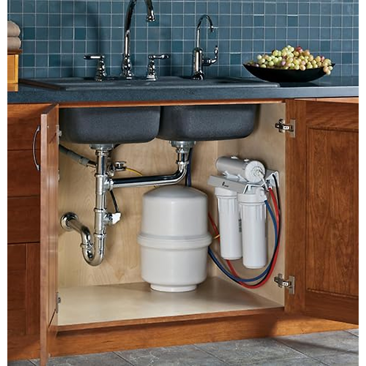 GE Reverse Osmosis System & Under Sink Water Filter | Faucet & Easy Install Kit Included | Premium Filtration Reduces Lead, Chlorine & More | Replace Filters Every 6 Months | GXRM10RBL