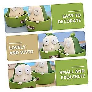 Veemoon Car Bobble Head Ornament Desk Topper Fruit Gift Desktop Toys 2pcs Car Accessories Interior Aesthetic Car Bobblehead Birthday Party Favor Desktop Avocado Ornament Shaking Head Toy