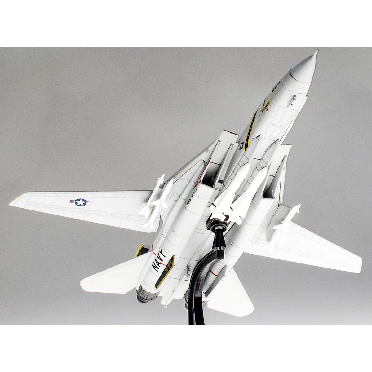 OPO 10 - 1/100 F-14A Tomcat US Navy VF-84 Military Fighter Aircraft 1981 Pirate Jolly Rogers (CP01)