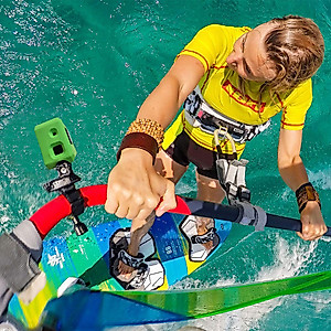 Floaty Case for GoPro - Green Float Housing Fit for GoPro Hero 7/6/5, Anti-Sink Camera Floater Cover Accessory for Water Sports Surfing Swimming Diving