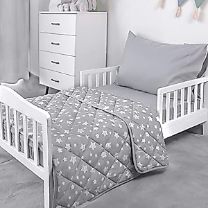 Toddler Bed Blanket for Boys Lightweight, Toddler Comforter Quilted Warm Blanket with Grey Star Print, Ultra Soft and Comfortable Baby Comforter Down Alternative Crib Comforter, 39x47 Inches