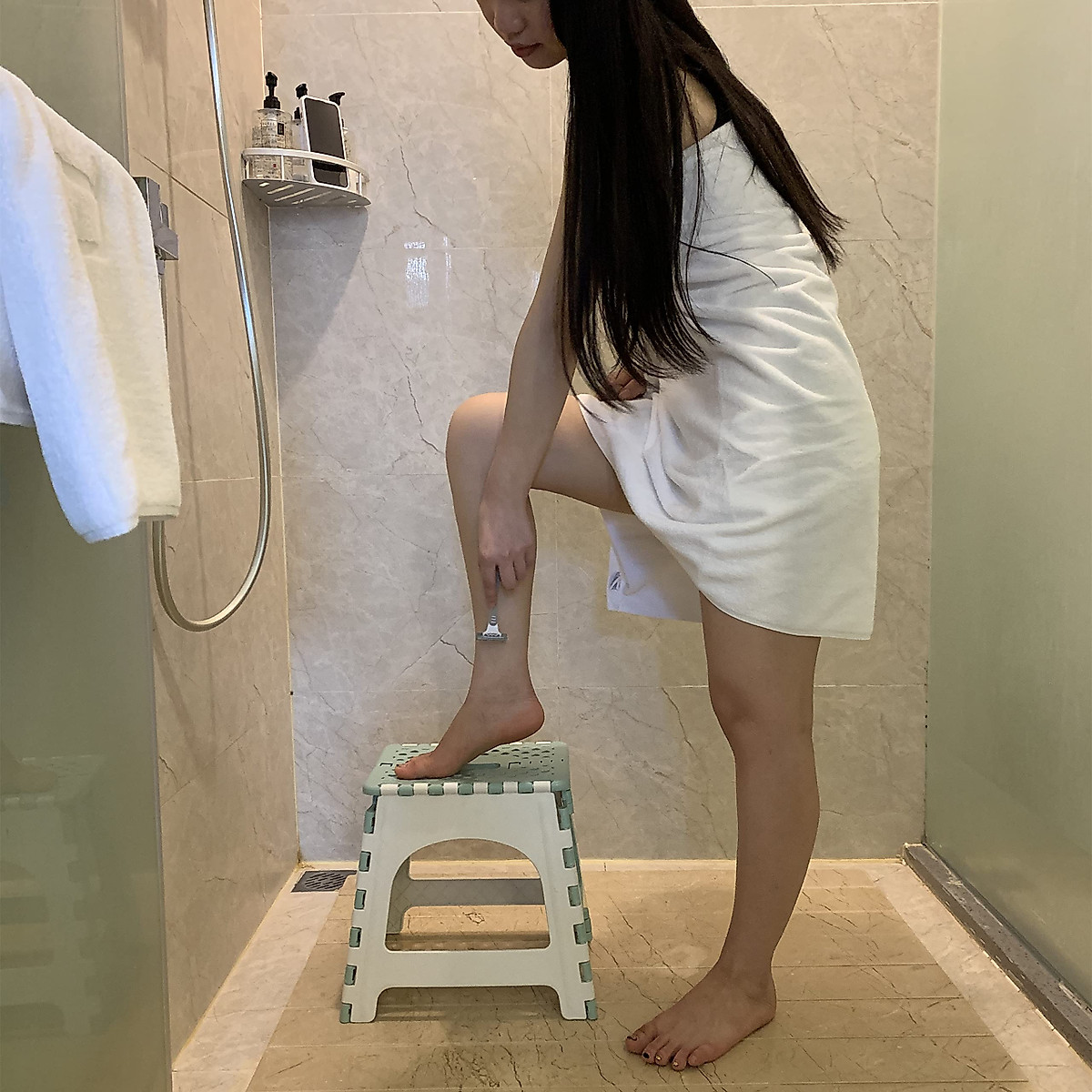 Shower Stool for Inside Shower, TRANOMOS Foldable Small Shower Stool for Shaving Legs, Waterproof Plastic Corner Shower Foot Stool, Shower Foot Rest, Pedicure Stand Foot Rest,Green