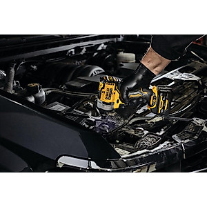DEWALT DCF901GJ1G1 XTREME 12V MAX* Brushless 1/2 in. Cordless Impact Wrench Kit