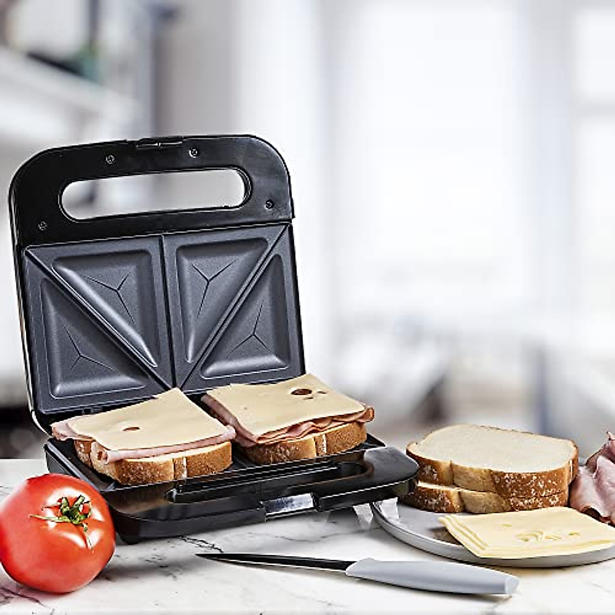 Rae Dunn Sandwich Maker (Black)