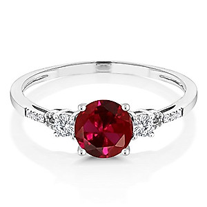 Gem Stone King 10K White Gold 6MM Round Gemstone Birthstone White Created Sapphire & White Diamond Accent 3-Stone Engagement Ring | Three-Stone Wedding Anniversary Promise Ring For Women