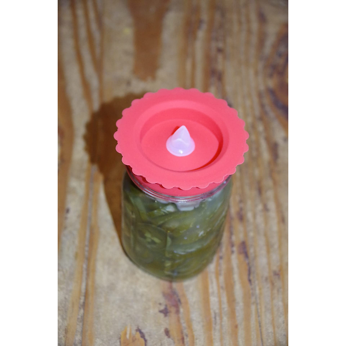 Mason jar Silicone Lid and Silicone duck bill check valve Airlock, Fits Regular and Wide mouth Mason jars. Made from 100% silicone, Great for fermenting. 4 Pack. Not made for canning.