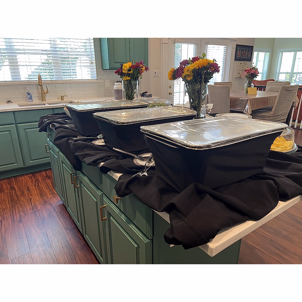 2 Pack Chafer Wind Guard | Decorative Chafing Dish Wind Guard | Flame Retardant Spandex Chafer Stand Cover for Indoor & Outdoor Buffet, Catering, Party, Weddings, Events | Washable Reusable | Black