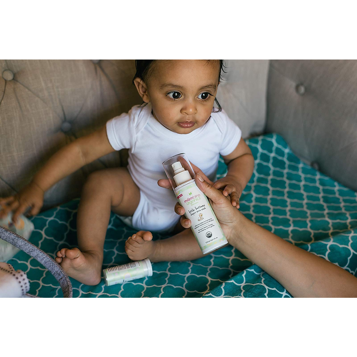 Organic Diaper Area Wash - Cruelty-Free Baby Spray for Sensitive Skin, Hypoallergenic Diaper Rash Spray, Gentle No Rinse Cleansing Water for Cloth Diaper Wipes - 5floz by Mambino Organics