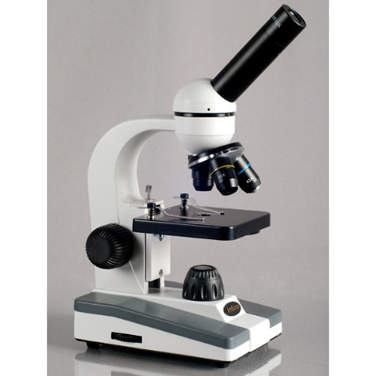 AmScope M148C-E Compound Monocular Microscope, WF10x and WF25x Eyepieces, 40x-1000x Magnification, LED Illumination, Brightfield, Single-Lens Condenser, Plain Stage, 110V or Battery-Powered, Includes 0.3MP Camera and Software