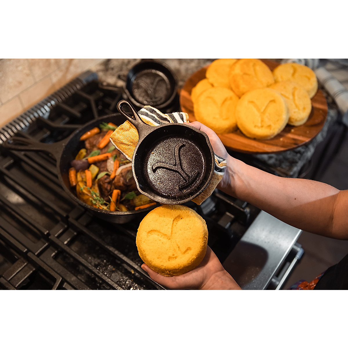 Lodge Yellowstone - 5" Mini Skillet, Power Y Design