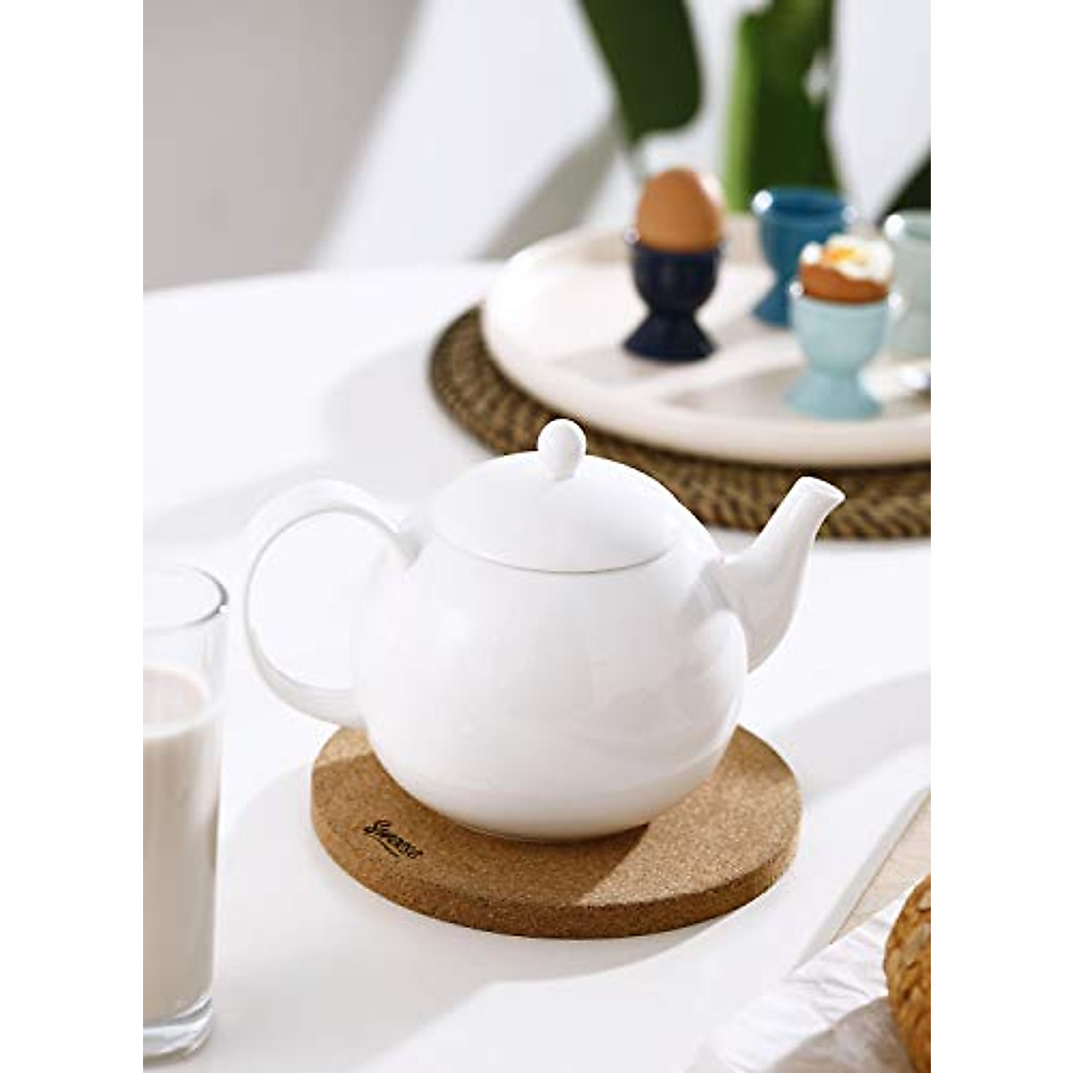 Sweese 220.101 Porcelain Teapot, 40 Ounce Tea Pot - Large Enough for 5 Cups, White