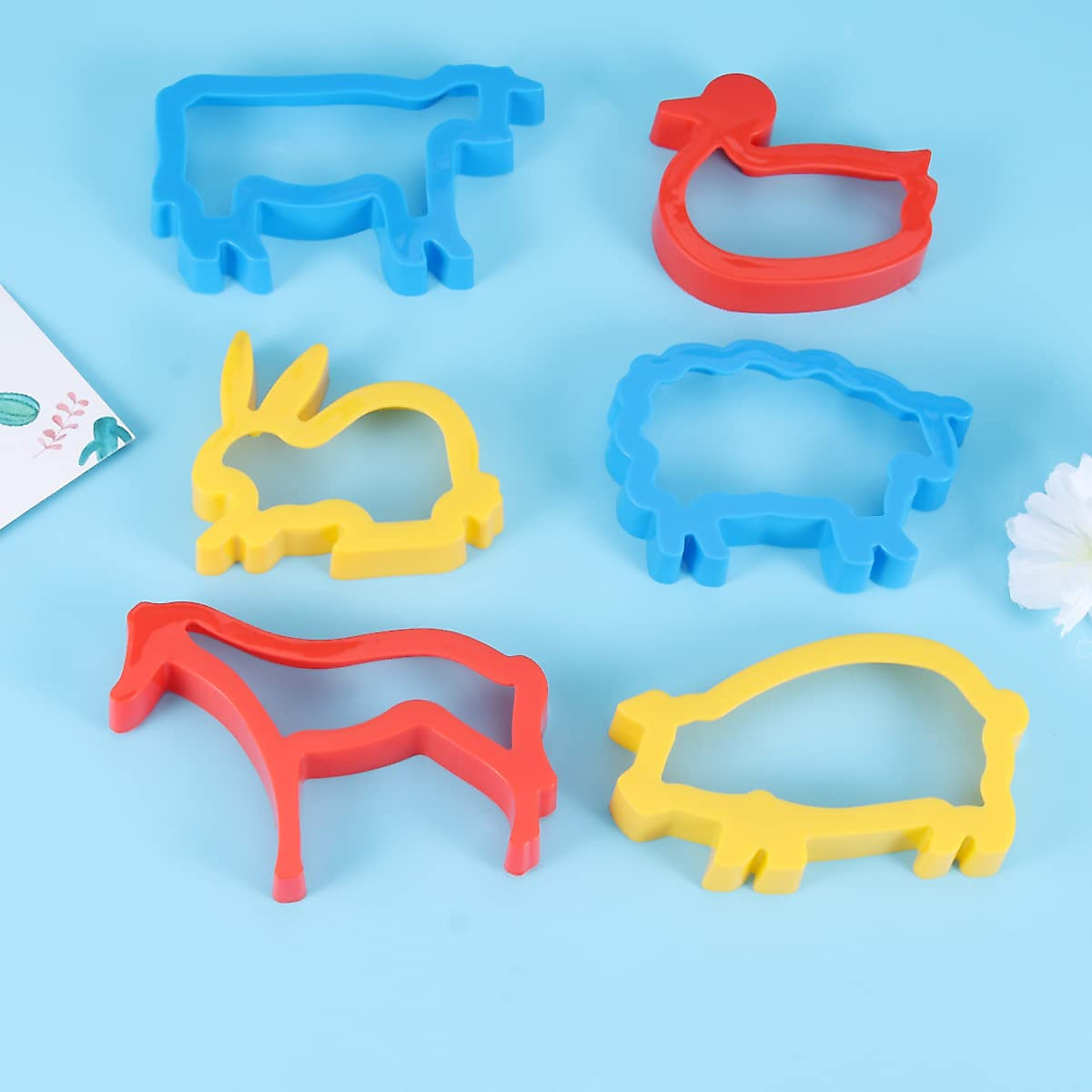 Animal Cookie Cutter, 6pcs Plastic Modelling for Kids Random Color Biscuit Cutter Cookie Cutter Toy