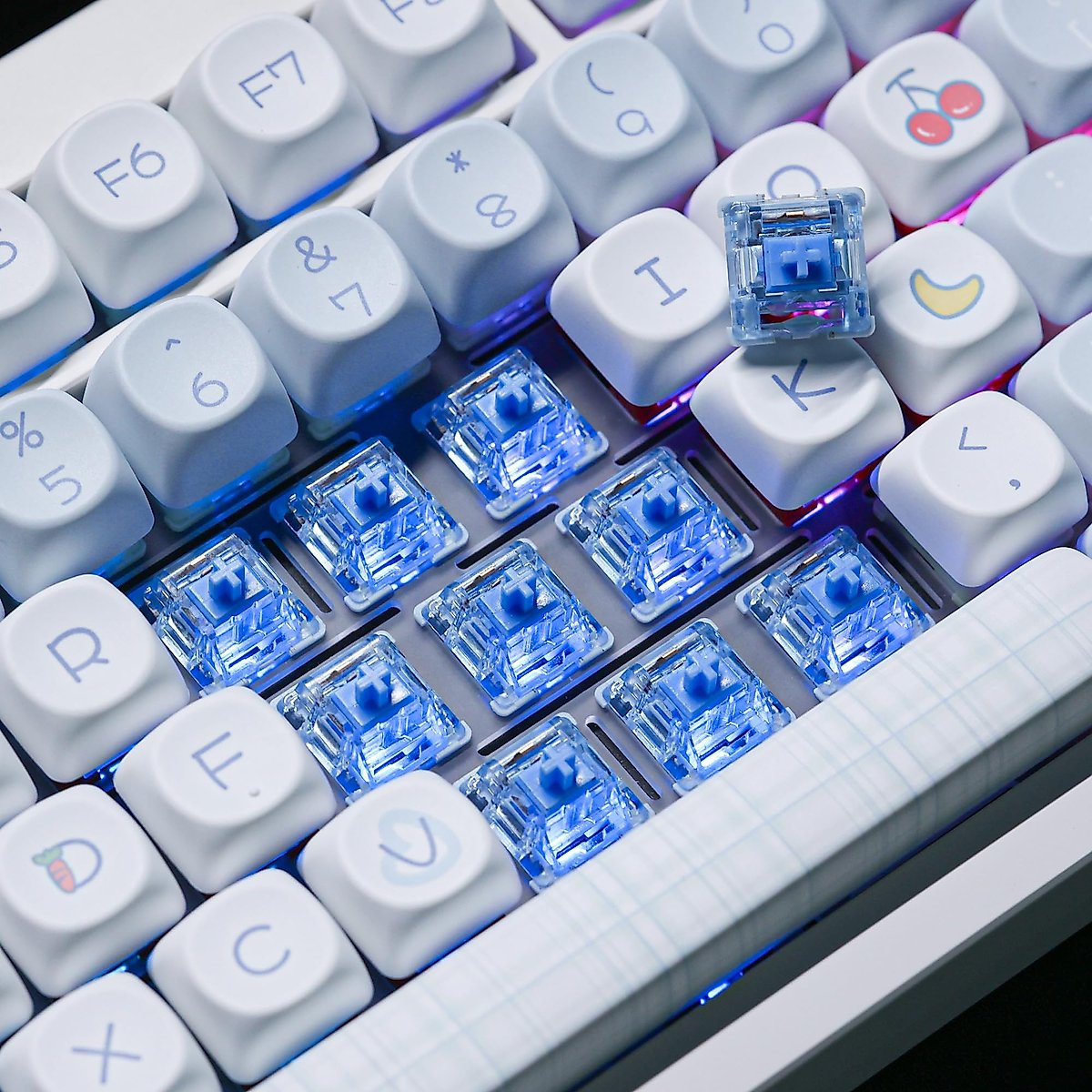 Chosfox Voyager Tactile Switch Mechanical Switch for Gaming Keyboard with an Extended Long Pole and Hyper Tactile 70pcs