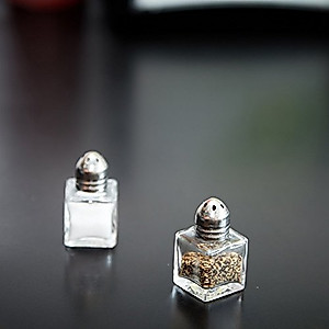 (Set of 2) Mini Salt and Pepper Shakers, 0.5 oz / 1/2 oz Glass Cube Body Restaurant Salt and Pepper Shakers By Tezzorio