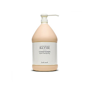 Gilchrist & Soames Bathe Conditioner- 1 Gallon - Moisturizing for all Hair Types, Zero Parabens, Sulfates, and Phthalates