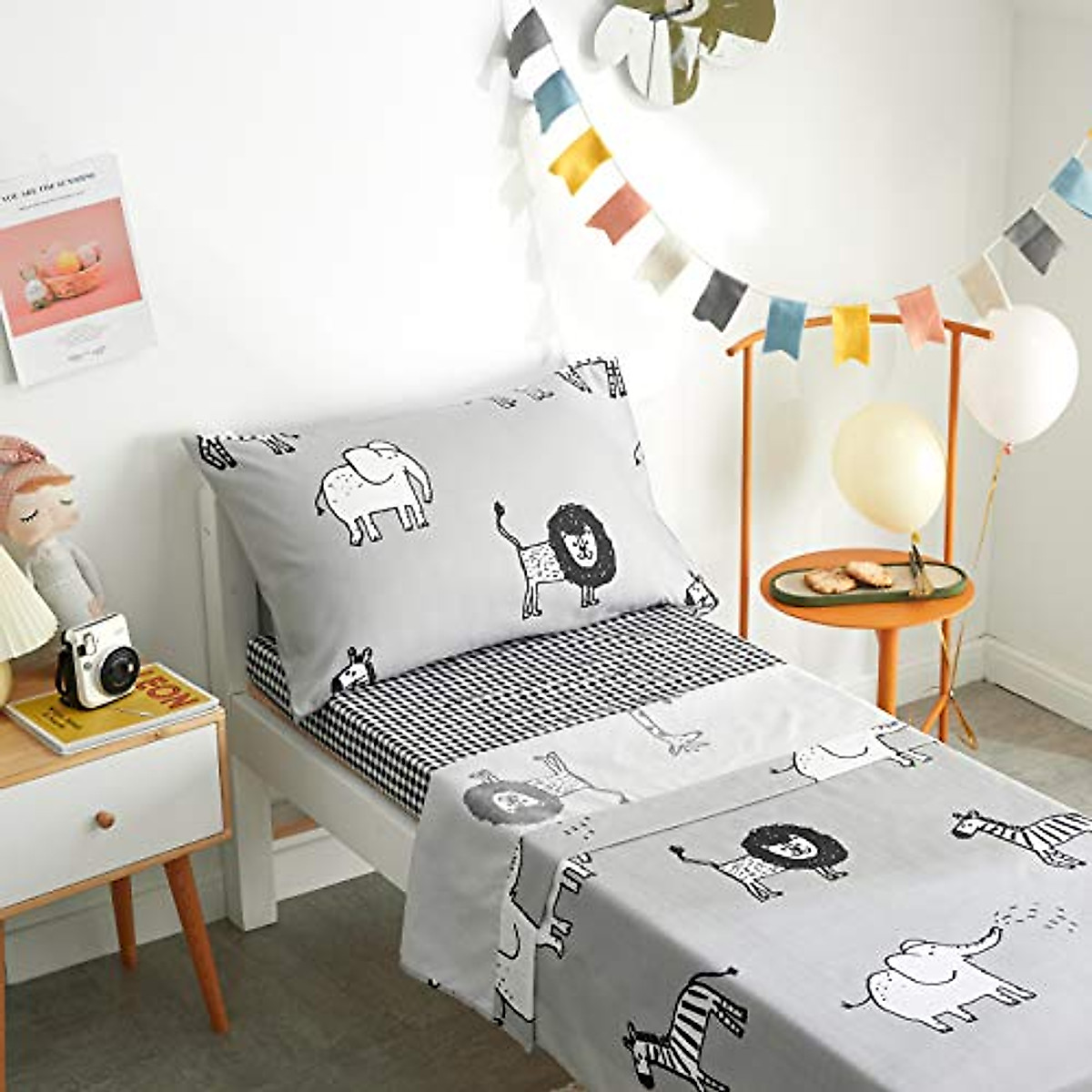 Flysheep 4 Piece Gray Grey Toddler Bedding Set with Multi Animals Printed for Baby Boys - Includes Quilted Comforter, Flat Sheet, Fitted Sheet & Pillow Case, Soft & Comfortable Microfiber