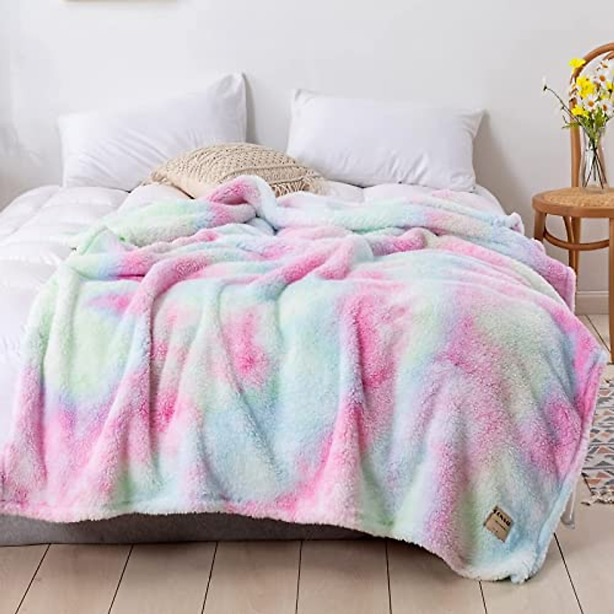 NEWCOSPLAY Sherpa Fleece Throw Blanket Plush Fluffy Cozy Lightweight Blanket for Bed Sofa Couch Travel (Tie dye Rainbow, Twin(60"x80"))