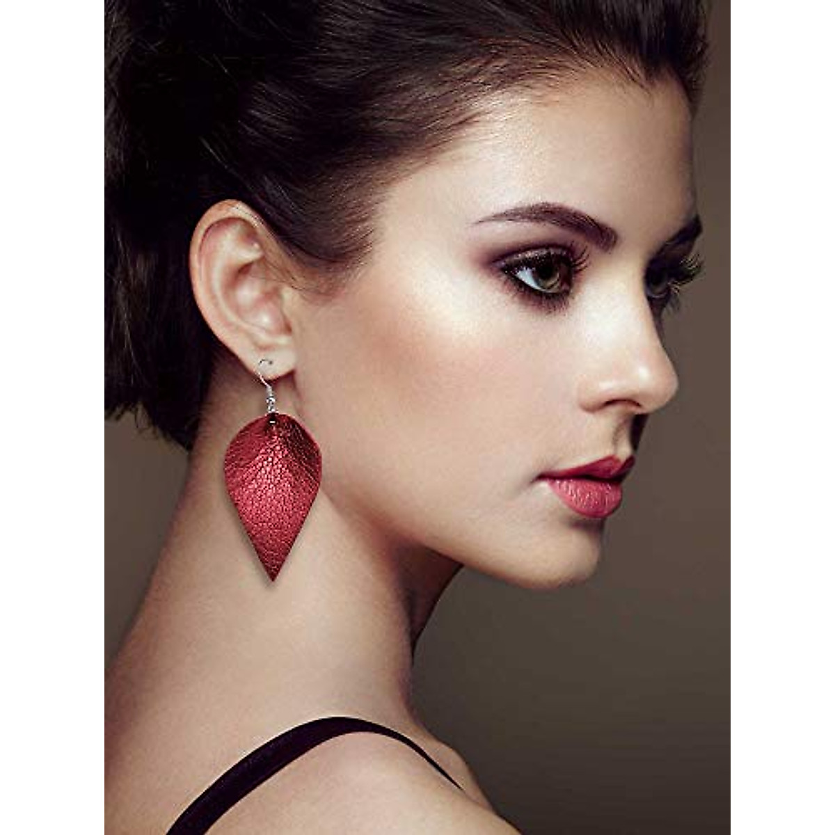 Jetec 8 Pairs Faux Leather Earring Set Leather Leaf Earring Petal Dangle Drop Earring for Birthday Women Girl