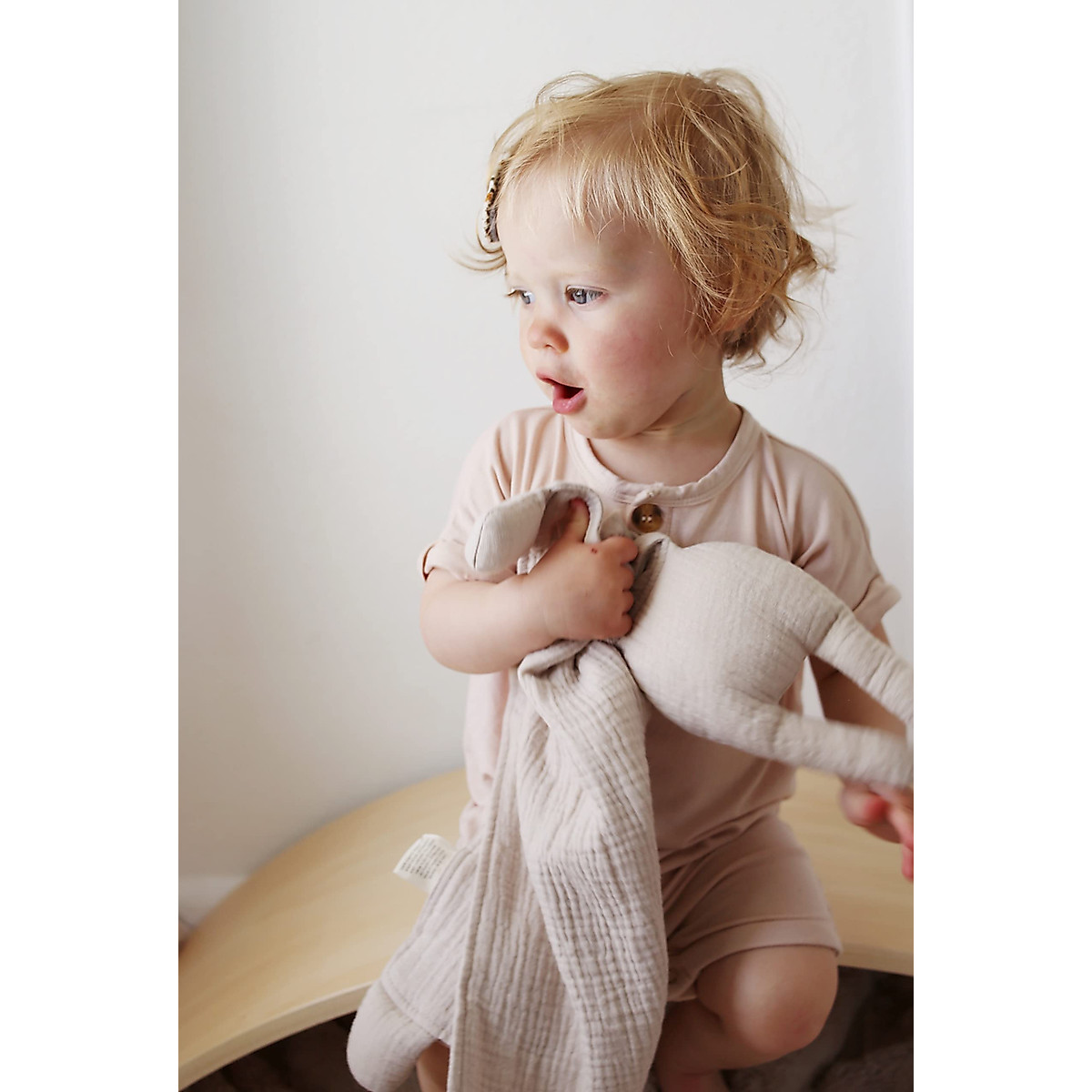 Marlowe & Co Organic Cotton Muslin Lovey Blanket, Organic Cotton Muslin Bunny Security Blanket (Natural Sand)