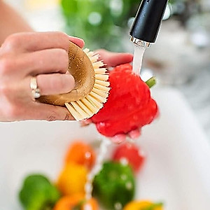 Full Circle The Ring Bamboo Vegetable and Fruit Cleaning Brush - A Versatile Scrubber for Food, Including Potatoes, Mushrooms, and Veggies with Recycled Bristles and Handle