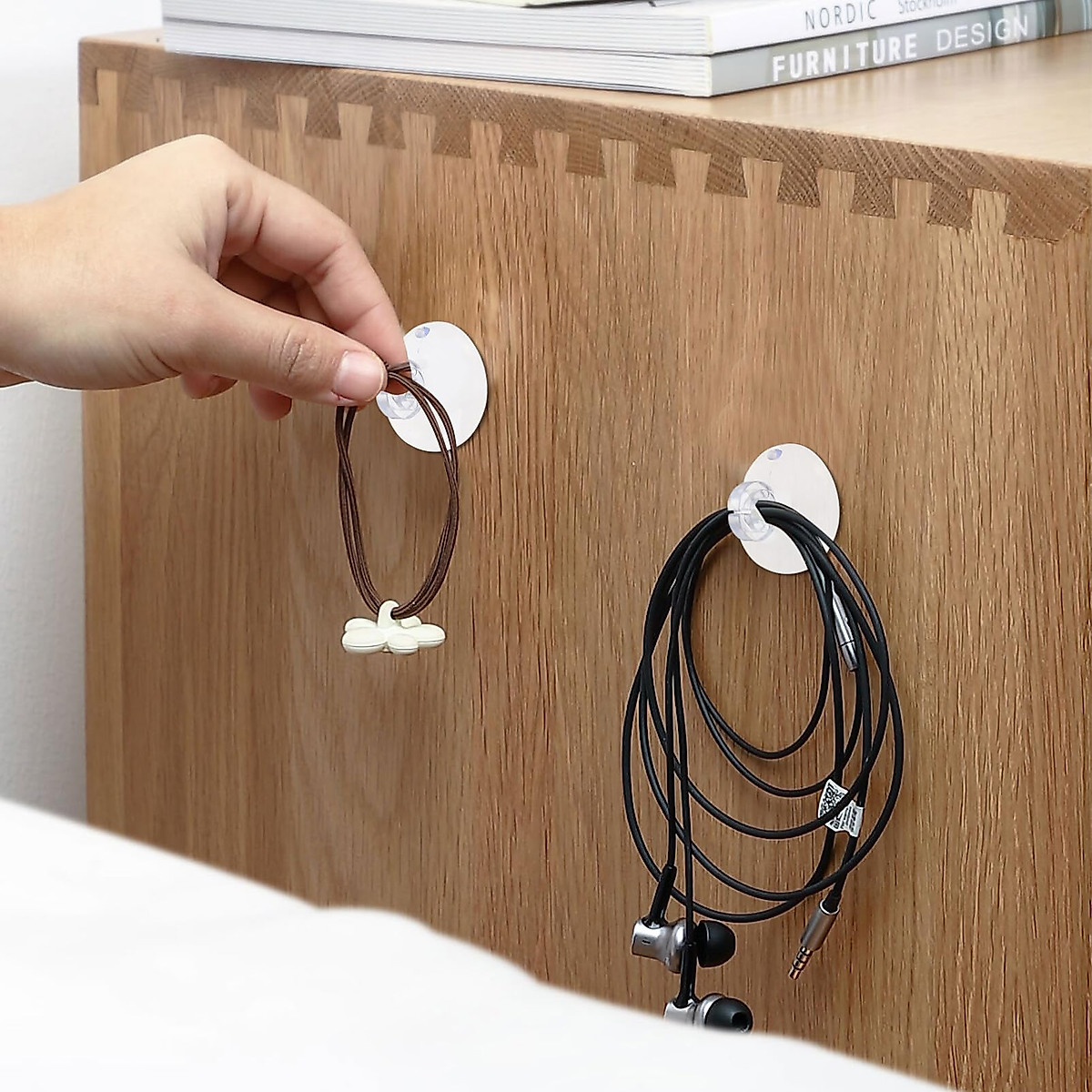 Cabilock 200pcs String Mini Suction Cup Lighting Accessories Window Screen Clips Window Suction Cup Hook Led Light Hanger Outside Fairy Light Suction Cup Wall Clip Plastic Fish Tank