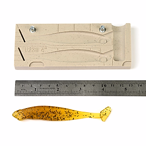 FatFish V230-2C Bait Mold Soft Plastiс Lure Making Injection Mold for Do-It Fishing Lures 4"