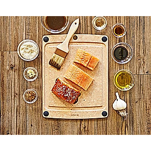 Epicurean All-In-One Cutting Board with Non-Slip Feet and Juice Groove, 11.5" × 9", Natural/Black