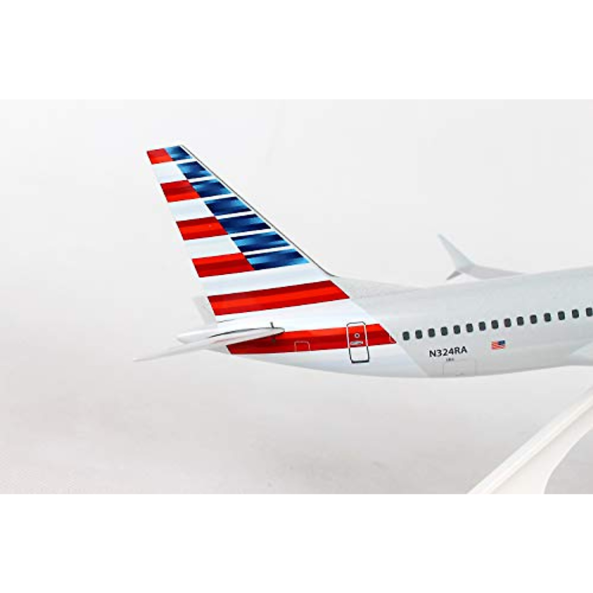 Daron Skymarks American Airlines 737 Max8 1/130 SKR962 Brown/a