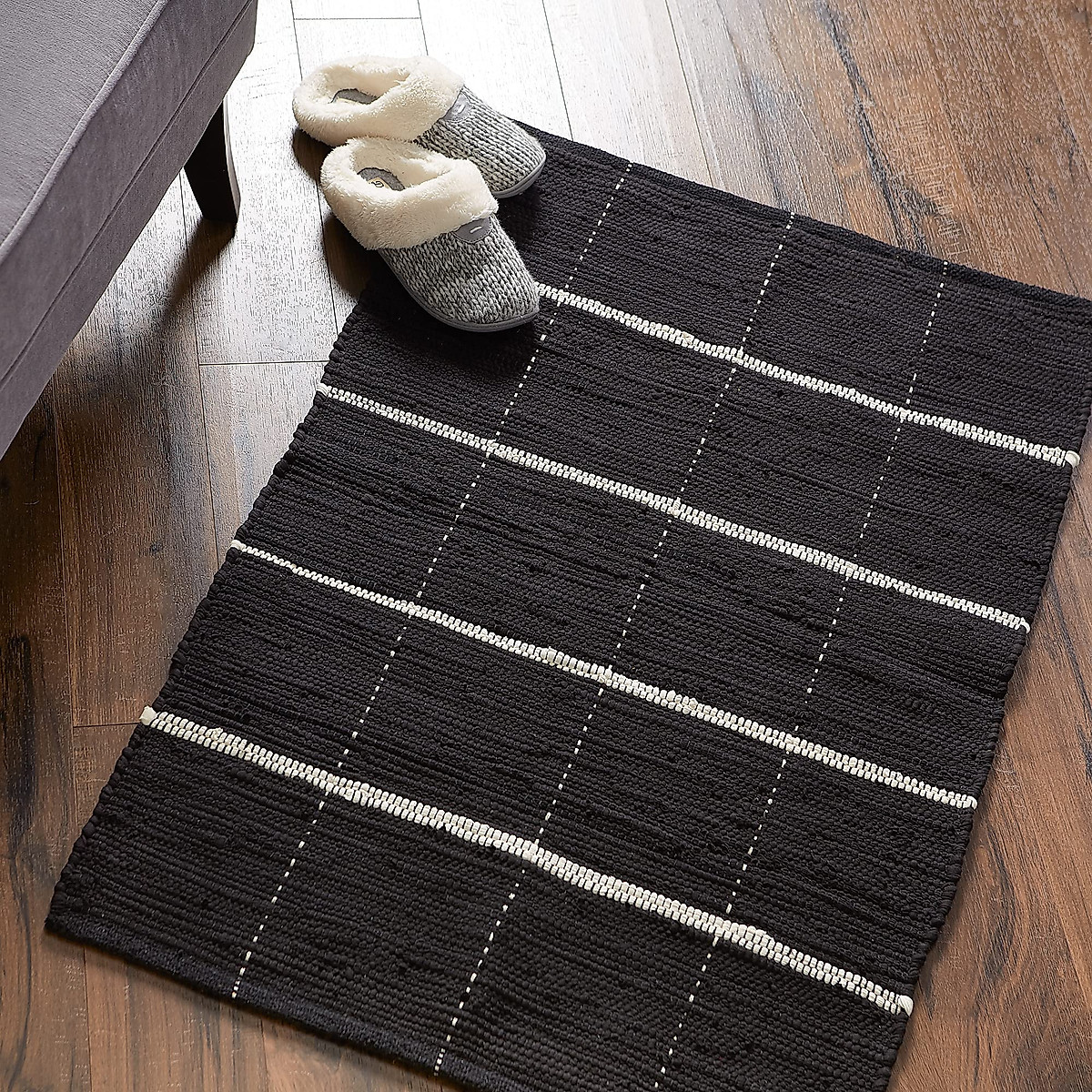 DII Modern Farmhouse Cotton Chindi Rug Collection, 26x40, Black & Cream