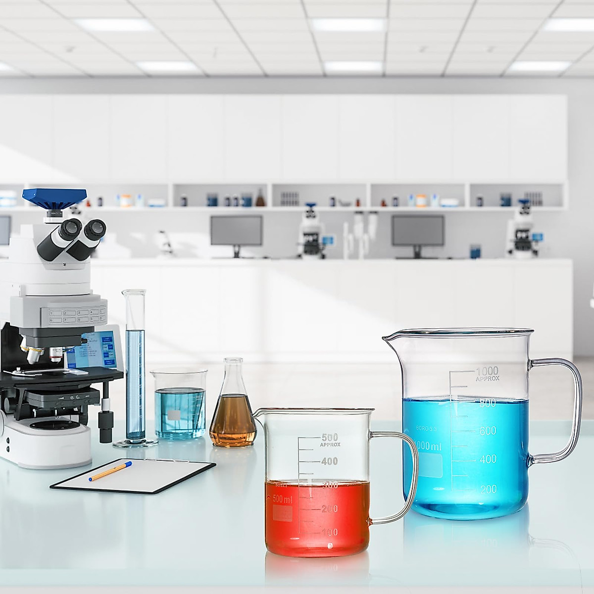 Yarlung Set of 2 Glass Beaker with Handle, Graduated Measuring Beakers Thick Boro 3.3, Griffin Low Form 500/1000ml