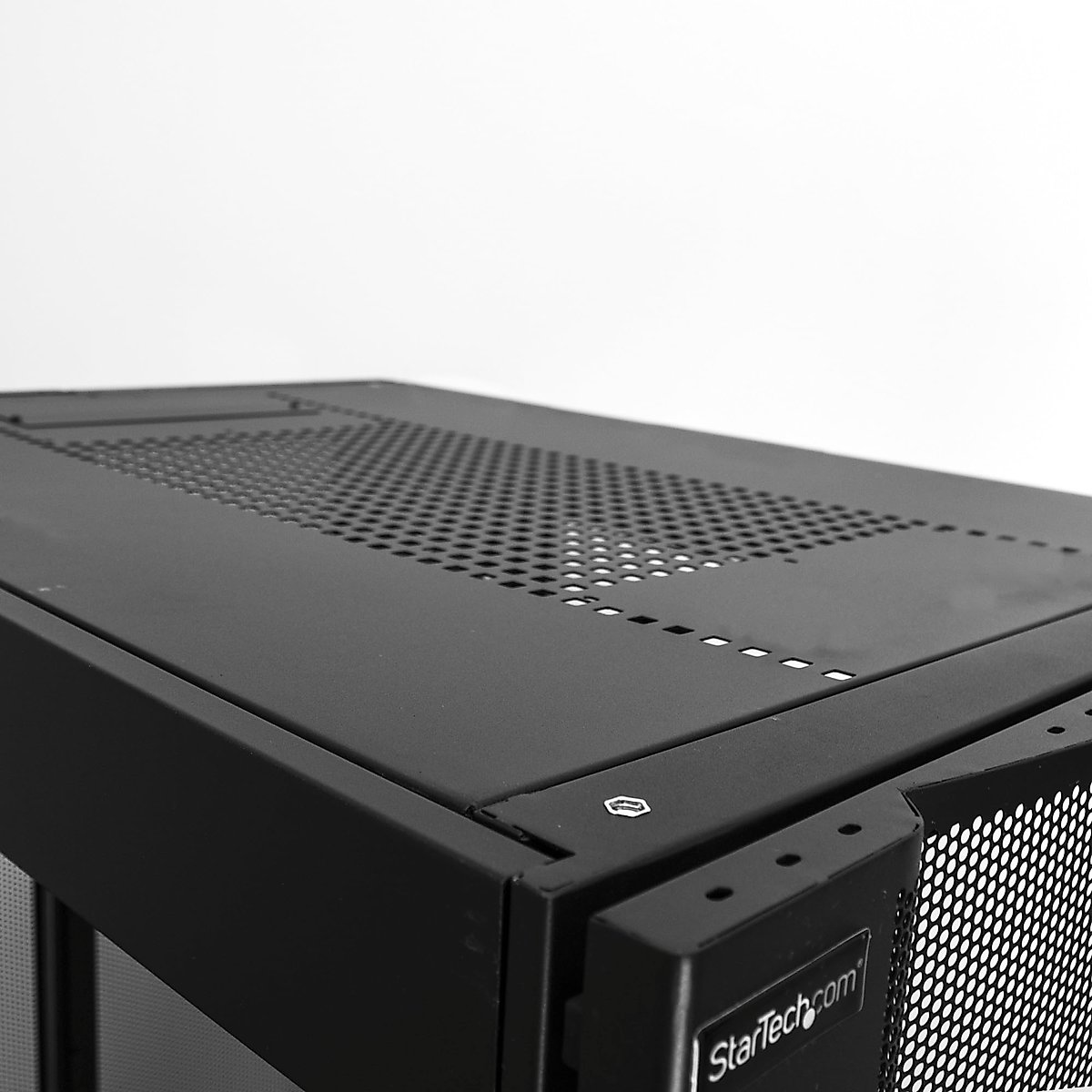 StarTech.com 4-Post 42U Server Rack Cabinet, 19" Data Rack Cabinet for IT Equipment Mount, Full Size Network Cabinet Storage