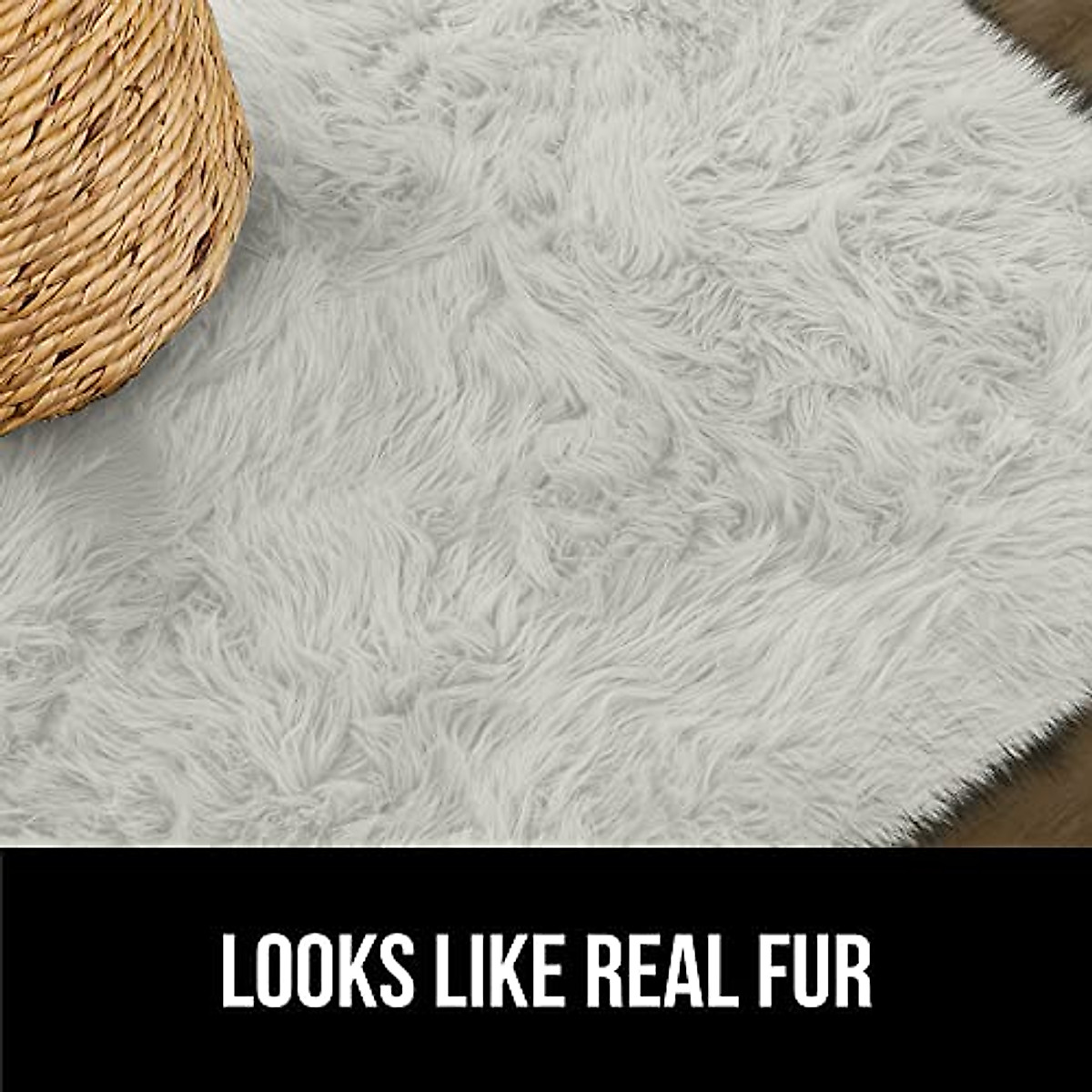 Gorilla Grip Fluffy Faux Fur Rug, Machine Washable Soft Furry Area Rugs, Rubber Backing, Plush Floor Carpets for Baby Nursery, Bedroom, Living Room Shag Carpet, Luxury Home Decor, 3x5, Ivory