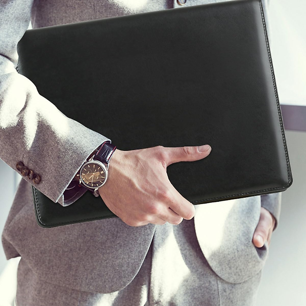 Leathario Portfolio Binder, A4 Padfolio Office Organizer, Business Folder Accessories with Zipper, Superior Vegan Leather, 9.7 Inch Tablet Sleeve, Writing Pad Document for Men Women, Card Storage