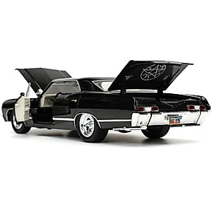 Supernatural 1:24 1967 Chevy Impala Die-cast Car w/Dean Winchester Die-cast Figure, Toys for Kids and Adults