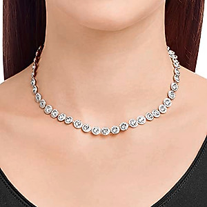 Swarovski Una Angelic Necklace with Clear Crystals on a Rhodium Plated Setting