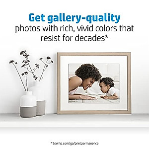 HP Premium Plus Photo Paper, Glossy, 8.5x11 in, 25 sheets (CR670A)