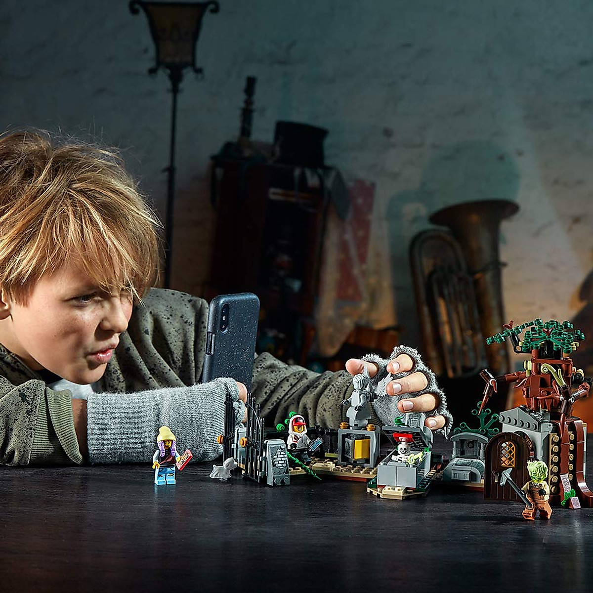 LEGO Hidden Side Graveyard Mystery 70420 Building Kit, App Toy for 7+ Year Old Boys and Girls, Interactive Augmented Reality Playset (335 Pieces)