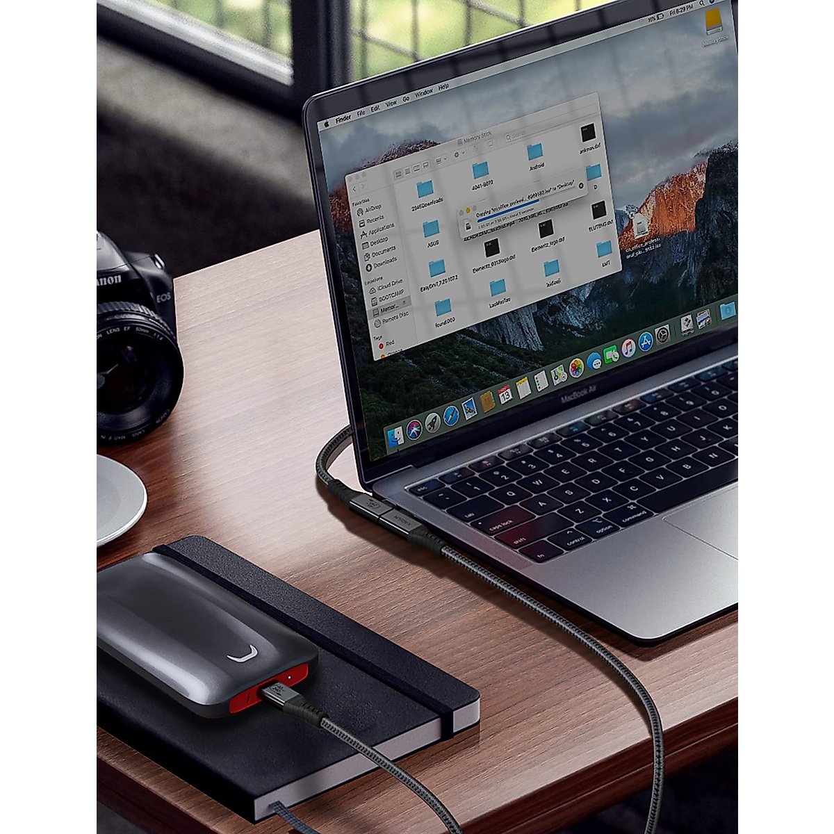 XAOSUN 240W USB 4 Cable for Thunderbolt 4, Right Angle Thunderbolt 4 Cable 90 Degree, 240W USB C to USB C Cable with 40Gbps Data, 8K@60Hz Display, for Thunderbolt MacBook Docks eGPU Hub 3.3ft